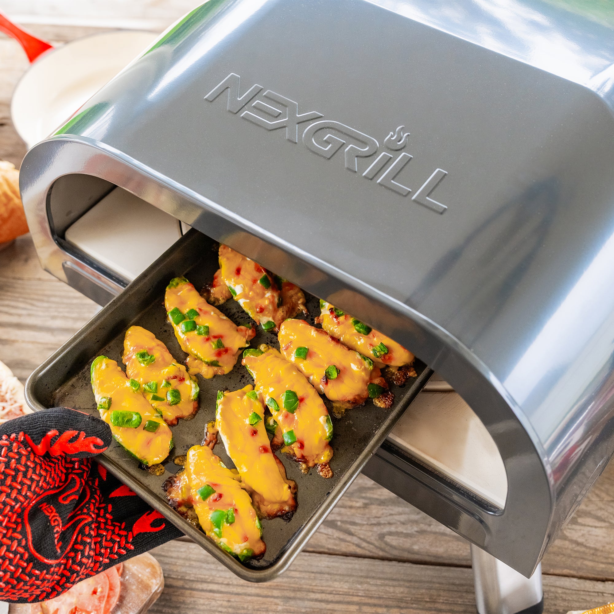 Ora 16 Pizza Oven with Auto-Rotating Pizza Stone – Nexgrill Canada